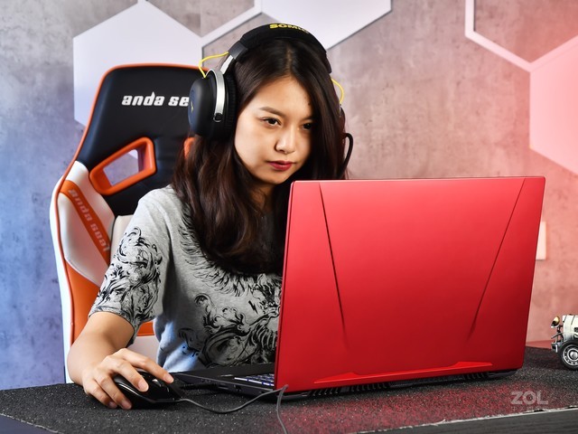 从六个方面聊聊学生买本为何首选吾空S17r？_吾空 S17r_笔记本新闻-中关村在线