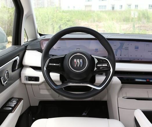 别克GL8 2025款 陆尊 尊享版报价_参数_图片_点评_别克汽车-ZOL中关村在线