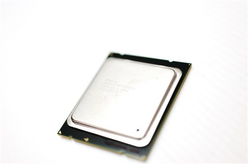 旗舰同频PK：Core i7-3960X对i7-990X_Intel 酷睿i7 990X（至尊版）/盒_CPUCPU新闻-中关村在线